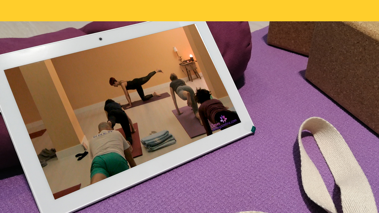 Hatha Yoga :: Practicando posturas de Flexión - Clases de Yoga OnLine